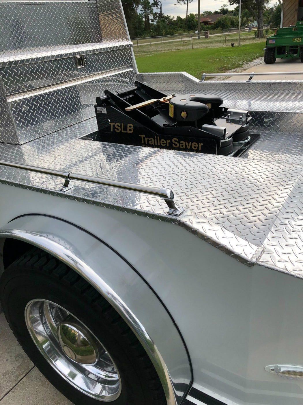 TrailerSaver TSLB Air-Ride 5th-Wheel Hitch